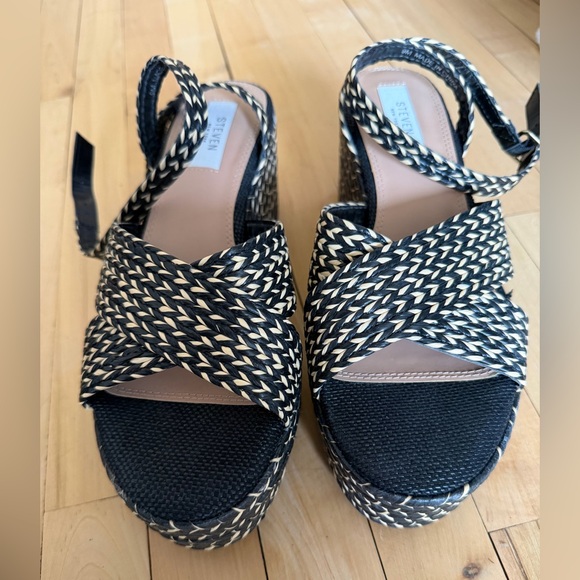 Steven New York | Shoes | Steven New York Black And Cream Randal ...